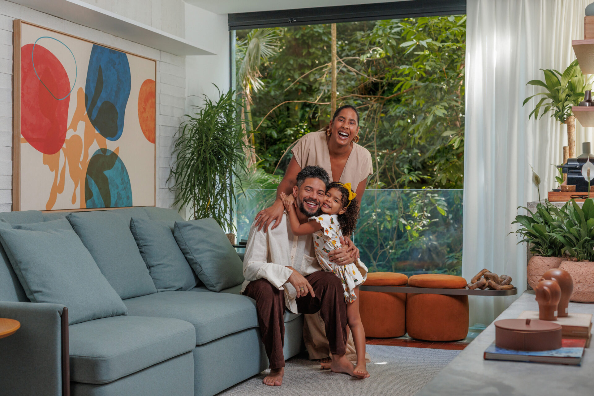 Ator Paulo Lessa escolhe Century para transformar lar da infância